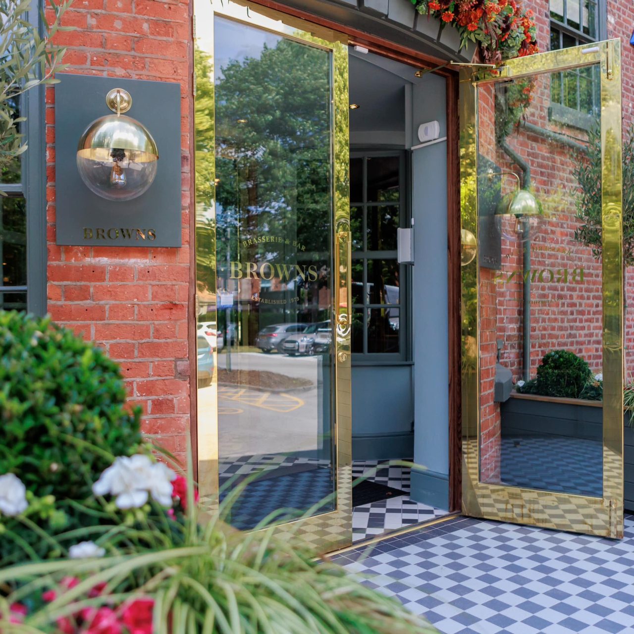 Jordan & Halstead Estate Agents | Wilmslows Way Better